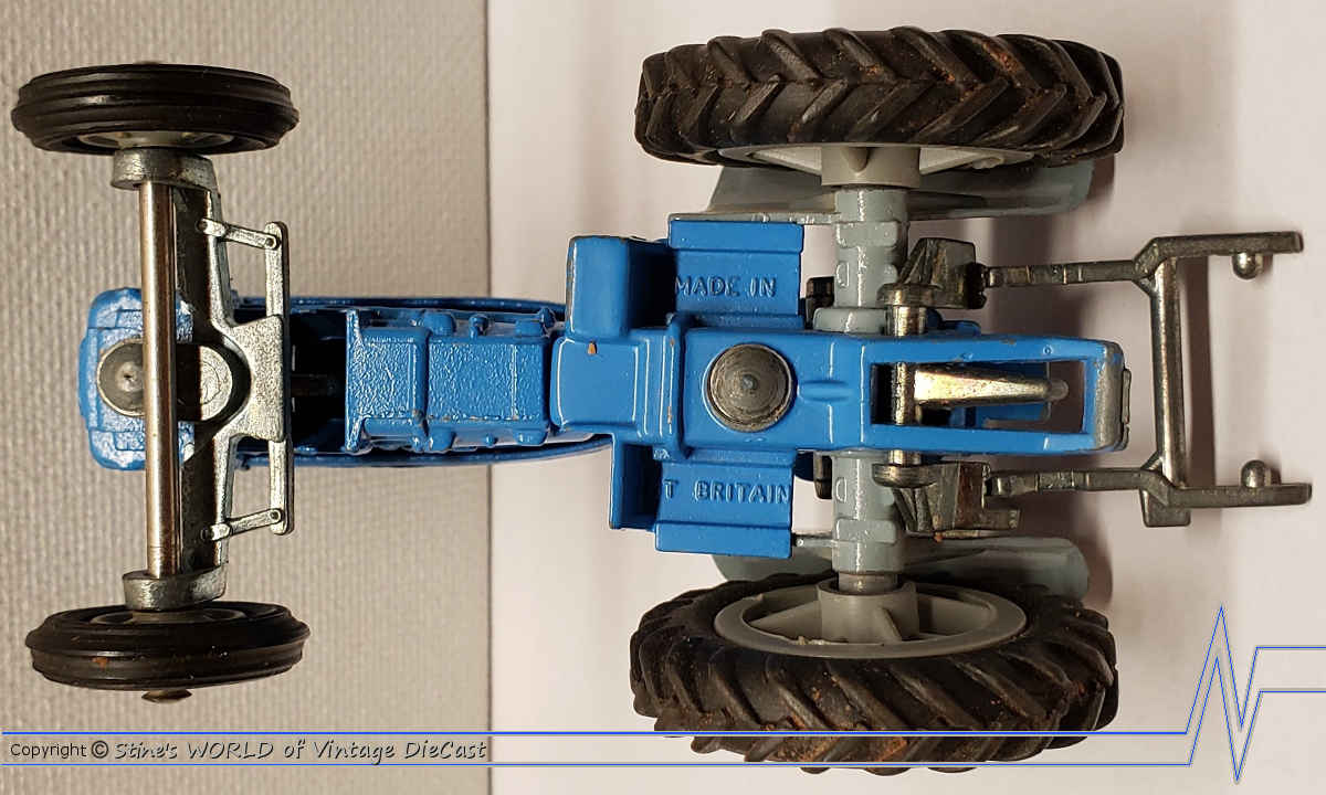 Corgi 67 Ford 5000 Super Major Tractor