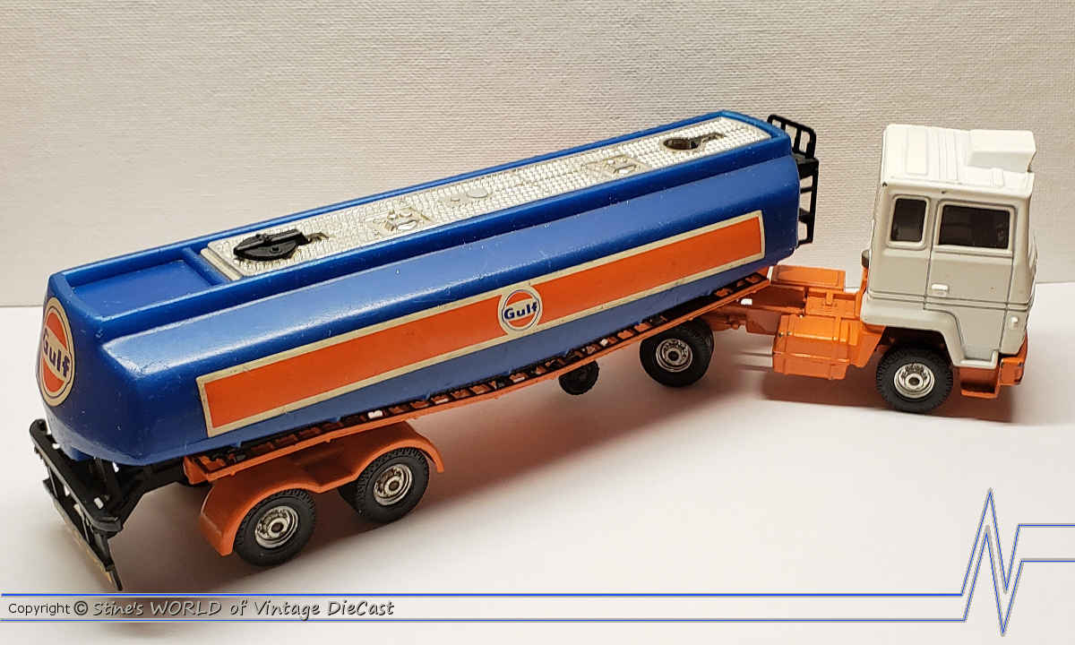 Corgi 1160 Ford Gulf Petro Tanker