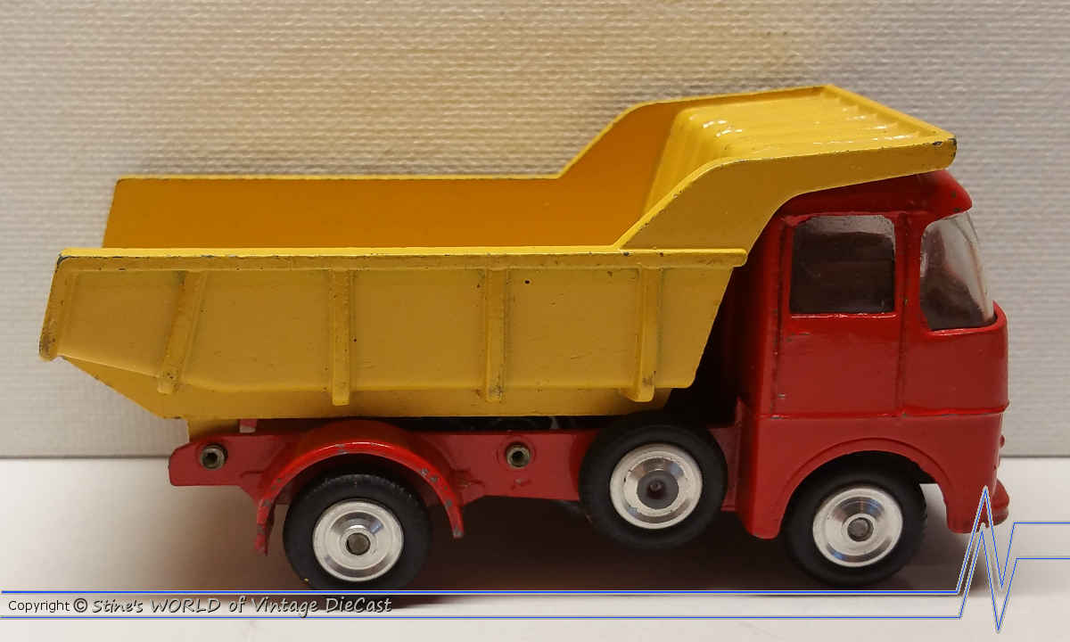 Corgi 458 ERF Earth Dumper