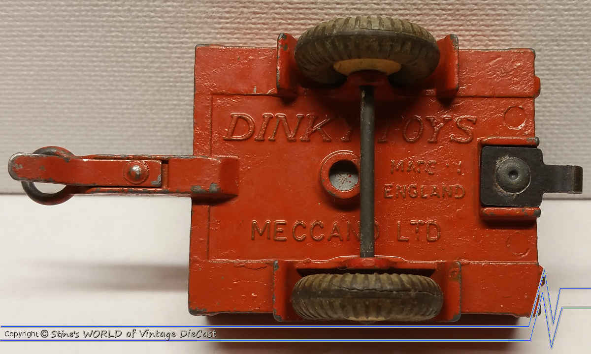 Dinky 27m/341 Land Rover Trailer