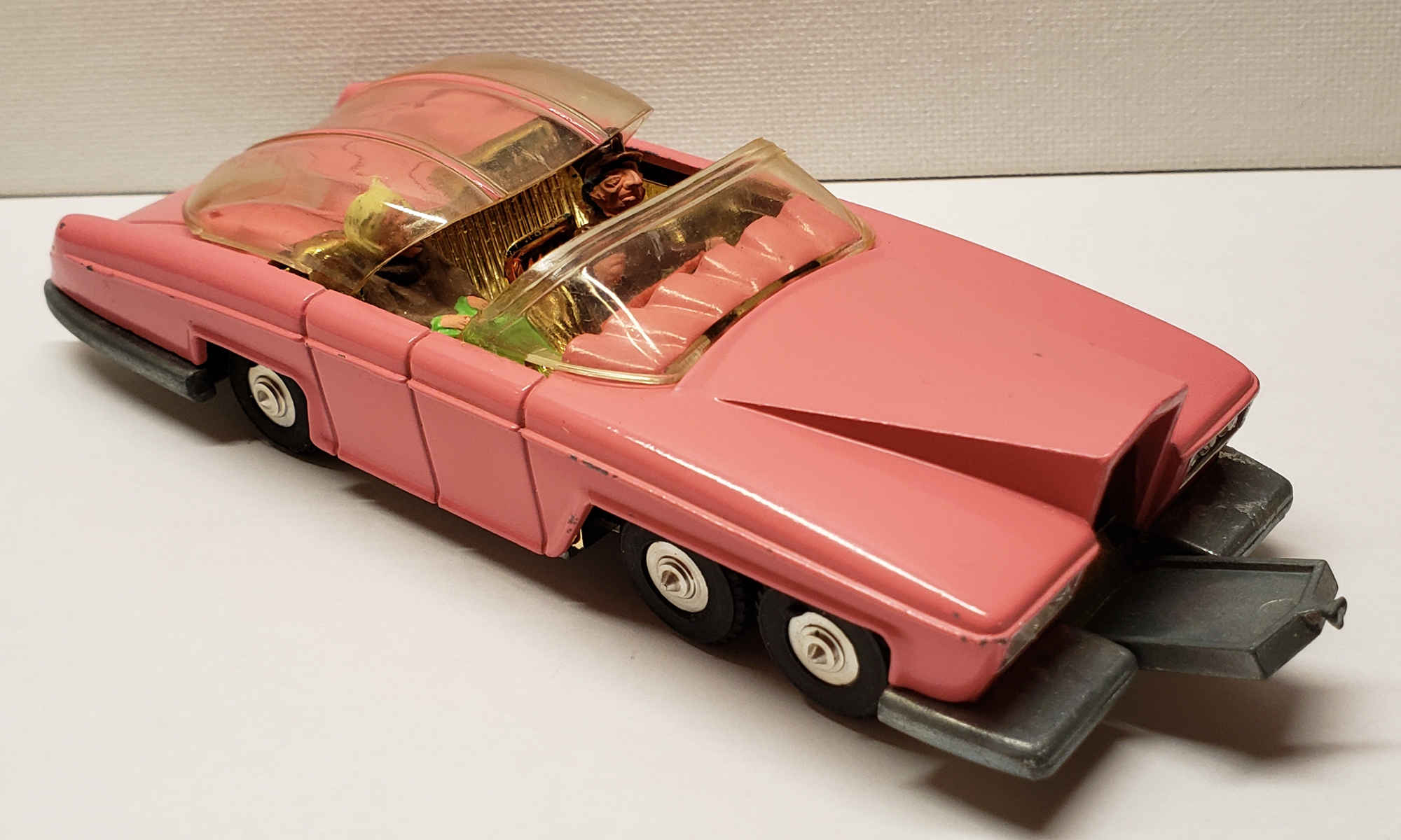 Dinky 100 Lady Penelope's FAB 1