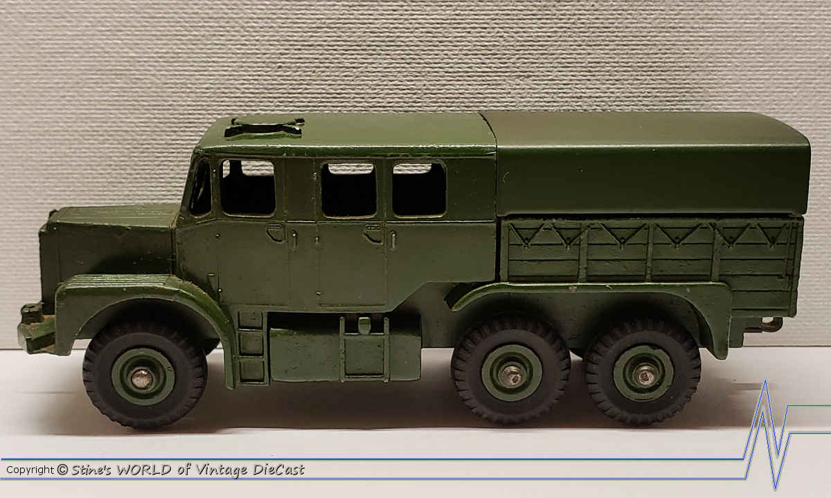 Dinky 689 Medium Artillery Tractor