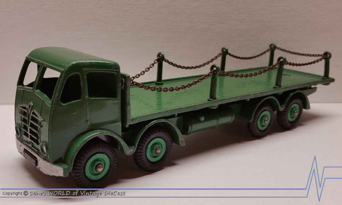 Dinky 505/905 AEC Foden Flat Truck with Chains